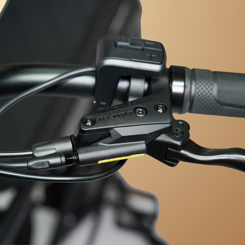 GROM Gen 2 – CRUZR